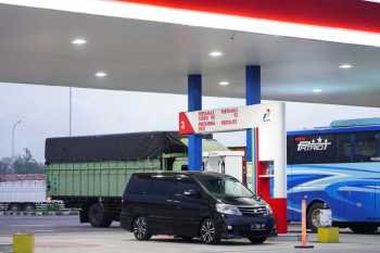 Harga Pertamax Turun Jadi Rp12.800/Liter Mulai Pukul 14.00 Siang Ini | News+ on RCTI+