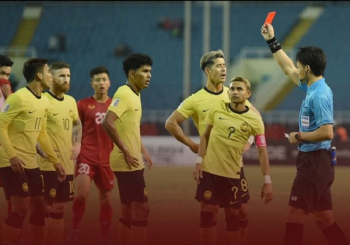 Piala AFF 2022: Buntut Kartu Merah Kontra Vietnam, Bek Malaysia Azam ...