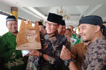 Puji Keindahan Batik Ecoprint Khas Jember, Sandiaga Uno: Saya Siap Promosikan! | News+ on RCTI+