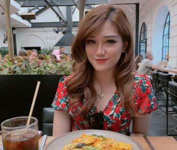 4 Potret Memukau Pramugari Hannah Erika, Cantiknya Bikin Jomblo Meriang ...
