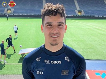 Kisah Shayne Pattynama yang Pernah Jadi Ball Boy Klub Raksasa Ajax ...