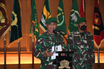 Letjen TNI Arif Rahman, Eks Komandan `Pasukan Setan` yang Kini Jabat ...