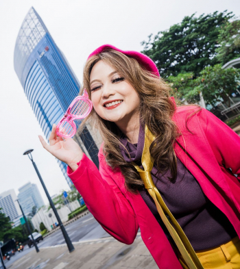 Terjun ke Dunia Konten Kreasi dari Blog, Amanda Static Kini Rutin Unggah Video Tutorial Make Up ...