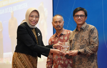 UI Raih Dua Penghargaan Pertumbuhan Indikator Kinerja Utama Terbaik dari Kemendikbudristek ...